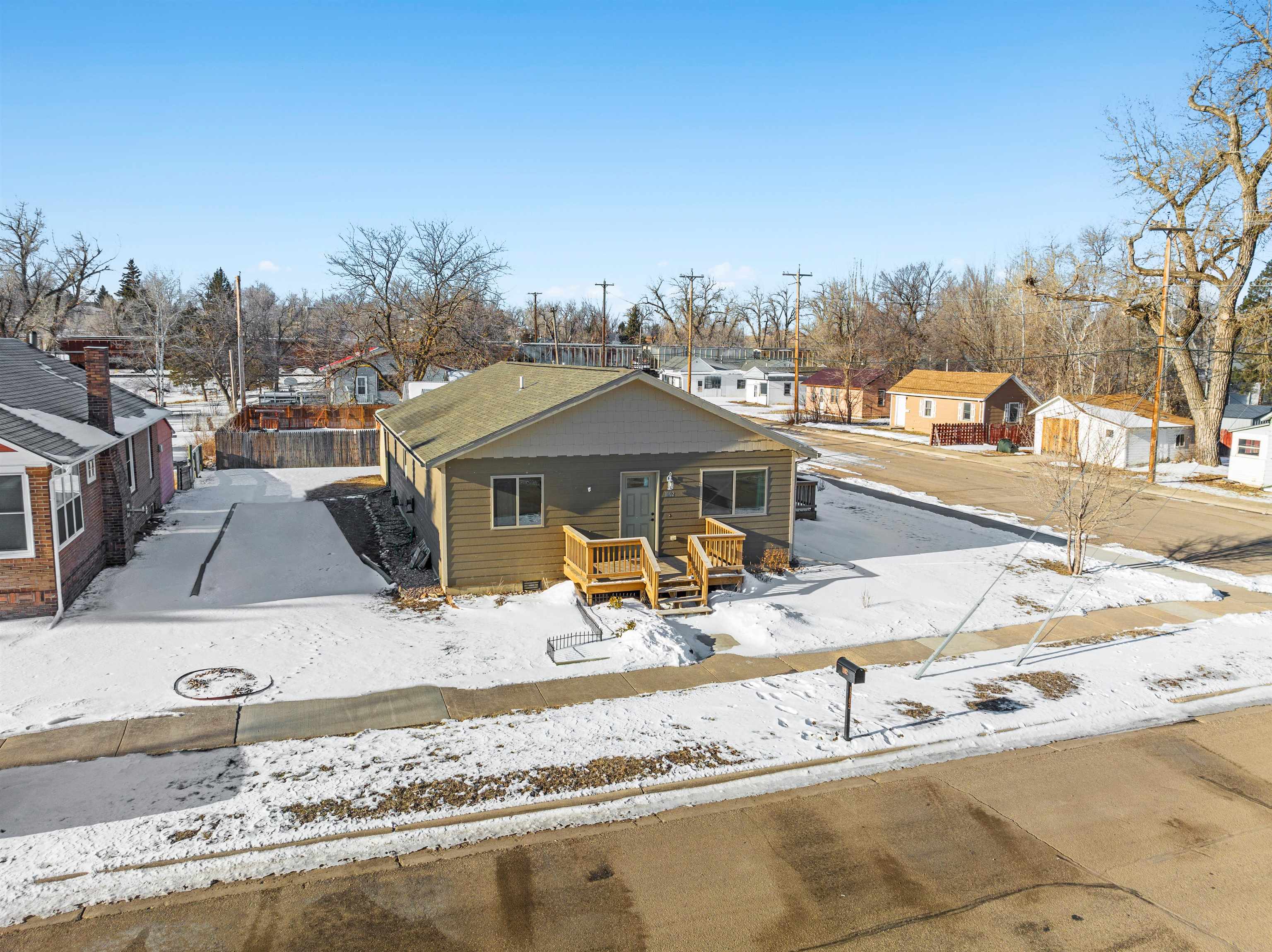 1102 Elkhorn Street, Belle Fourche, SD 57717