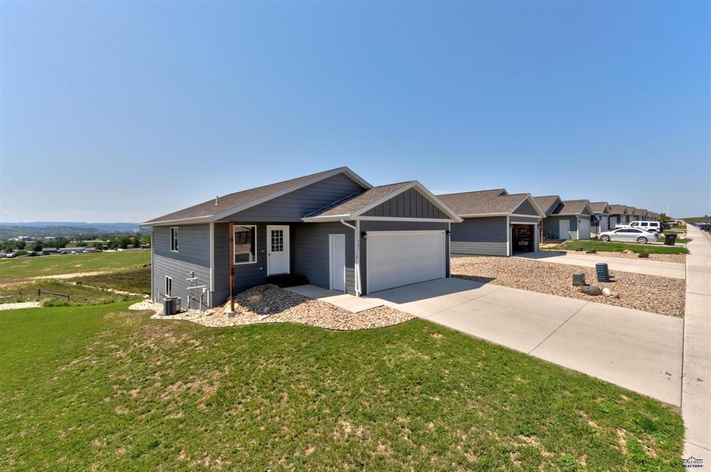 721 Diamond Ridge Boulevard - Rapid City Real Estate | 87064
