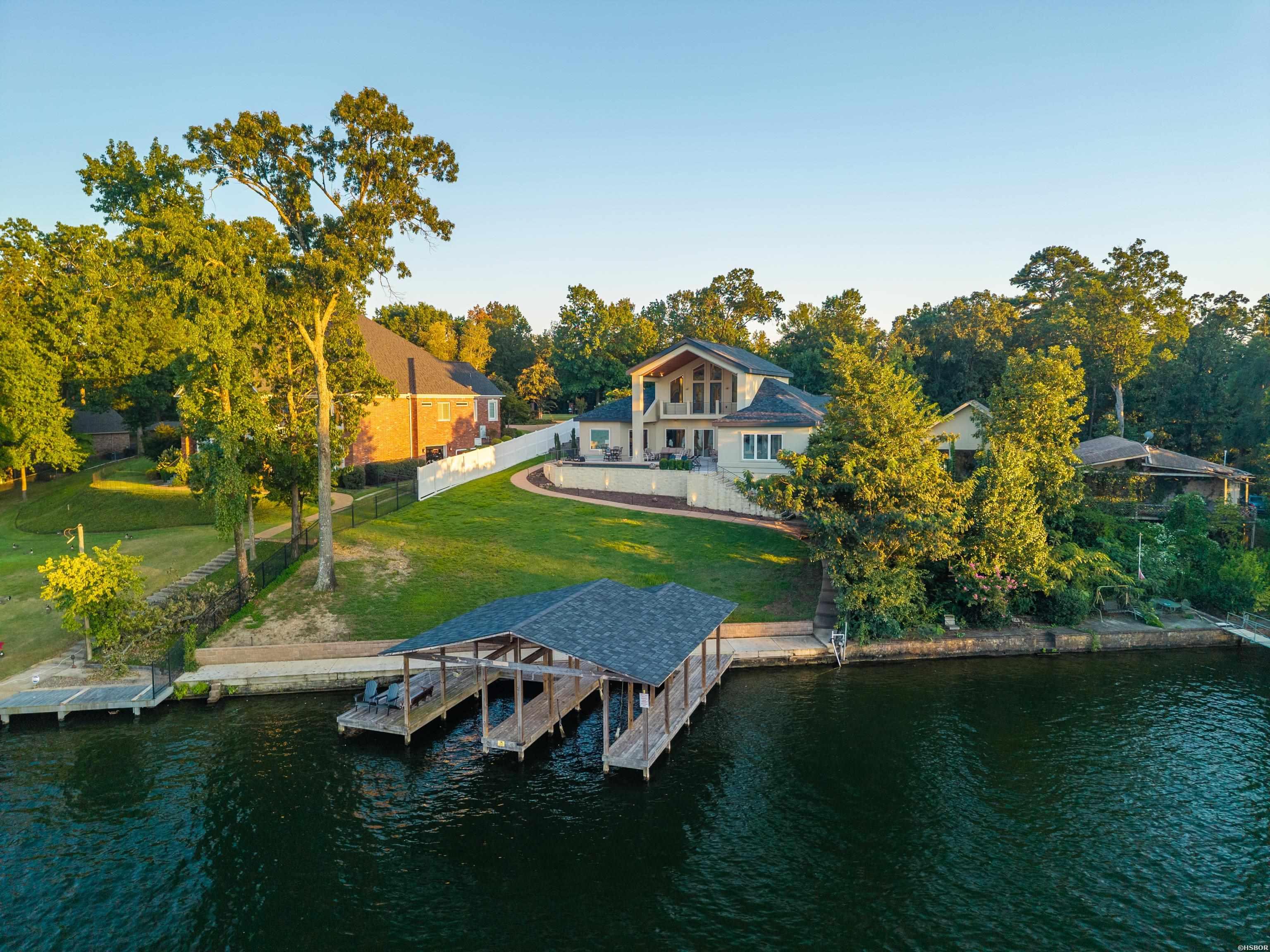 Homes for Sale in Lake Hamilton AR | Lake Hamilton Realty, Inc.