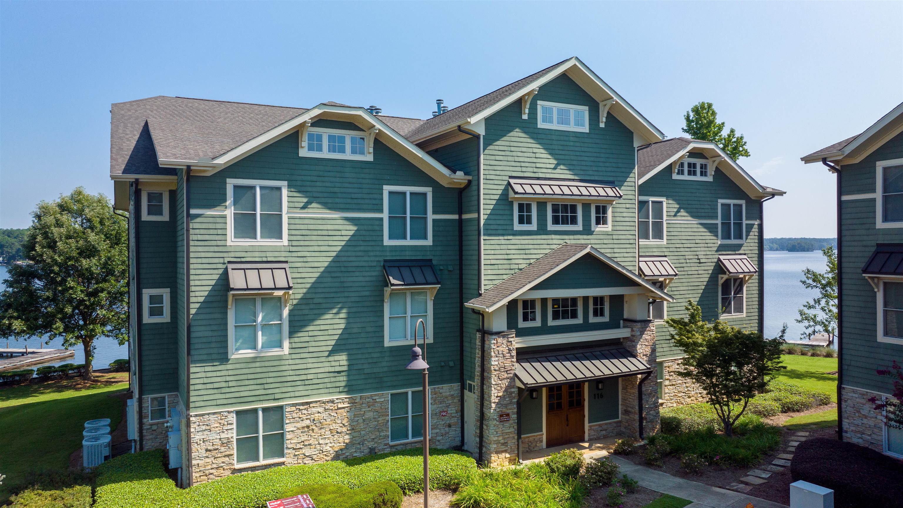 116 (Unit 804) SOUTH BAY ROAD Unit: Unit 804 | Luxury Lake Oconee Real ...