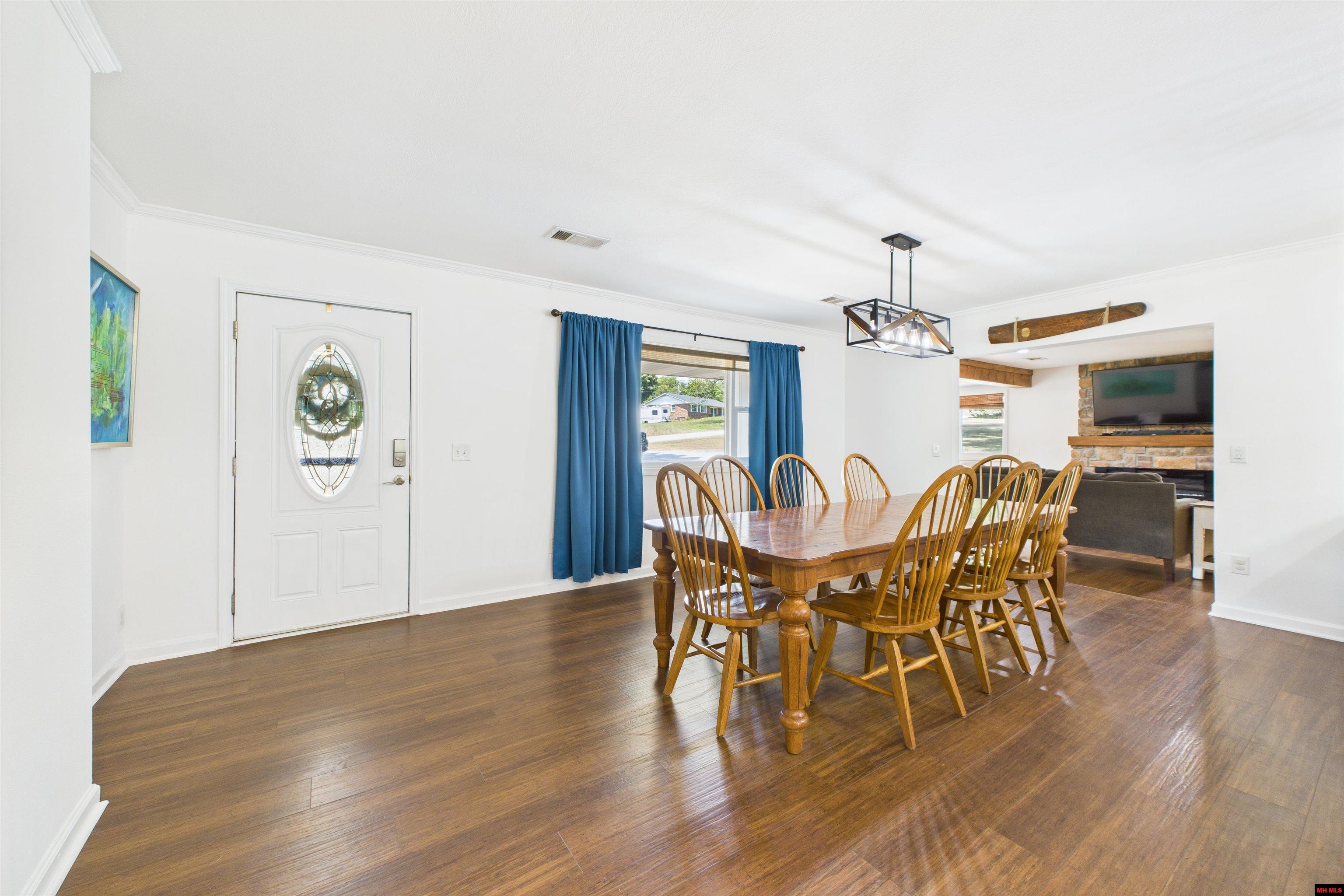 Peglar Real Estate Group - Mountain Home, AR