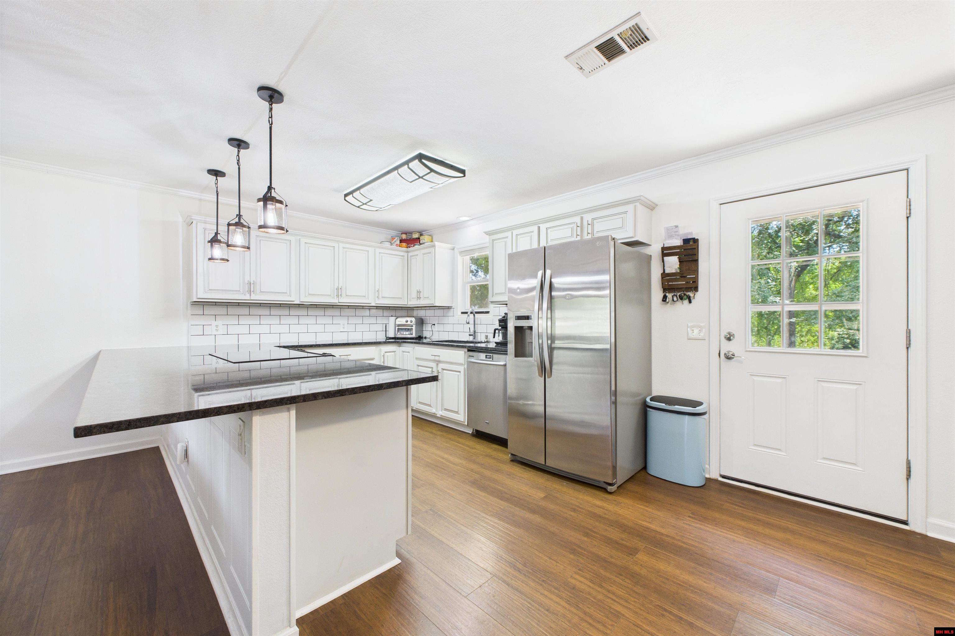 Peglar Real Estate Group - Mountain Home, AR