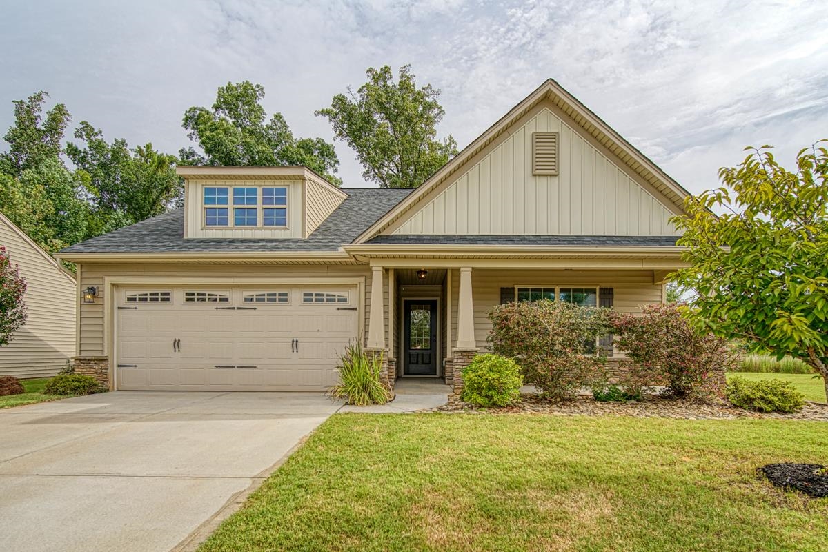 243 Finley Hill Court, Simpsonville, SC 29681