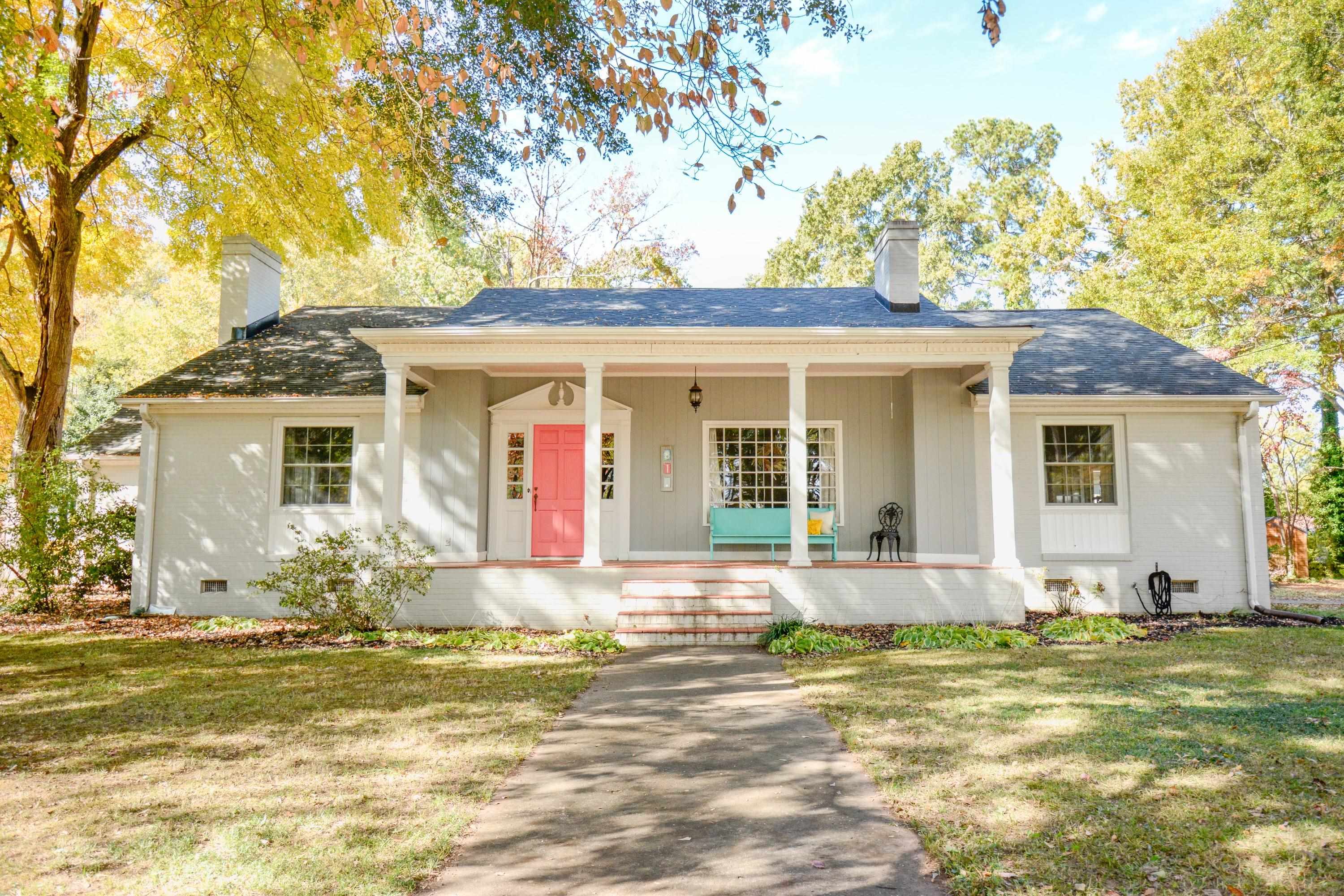810 S Petty St, Gaffney, SC 29340